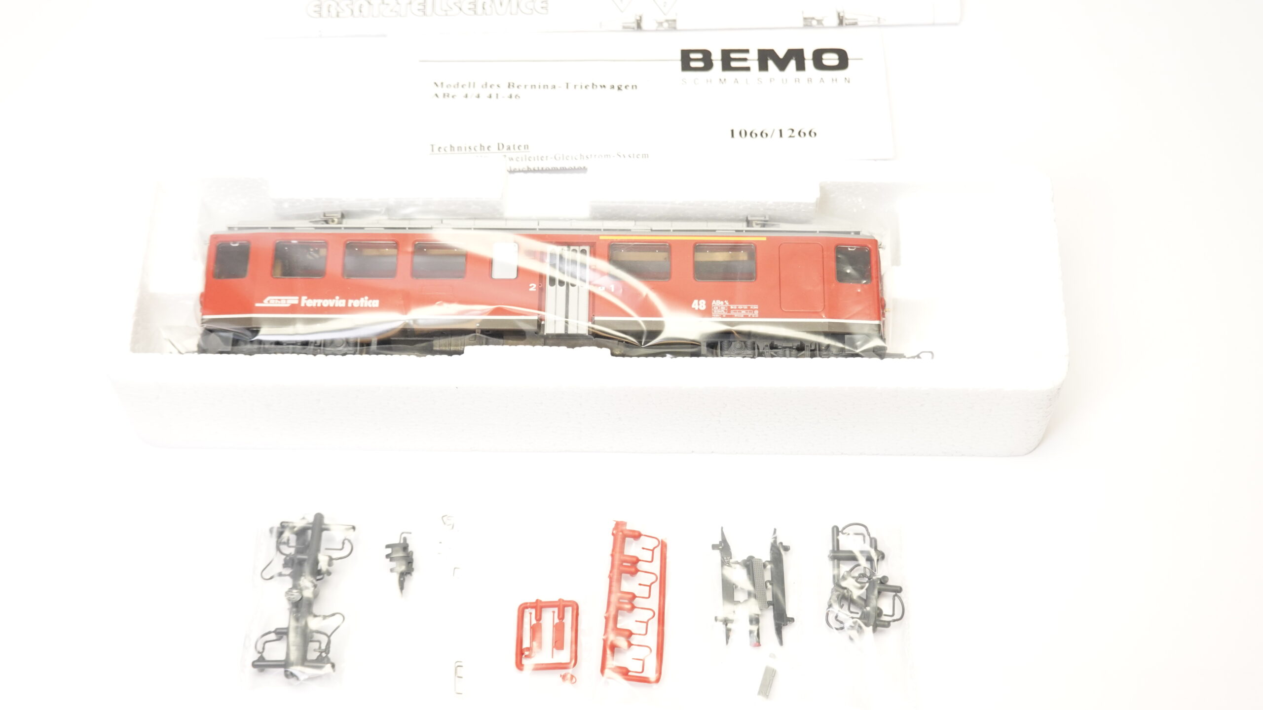 Bemo 1266 138 H0m RhB Berninatriebwagen | Evinka Shop